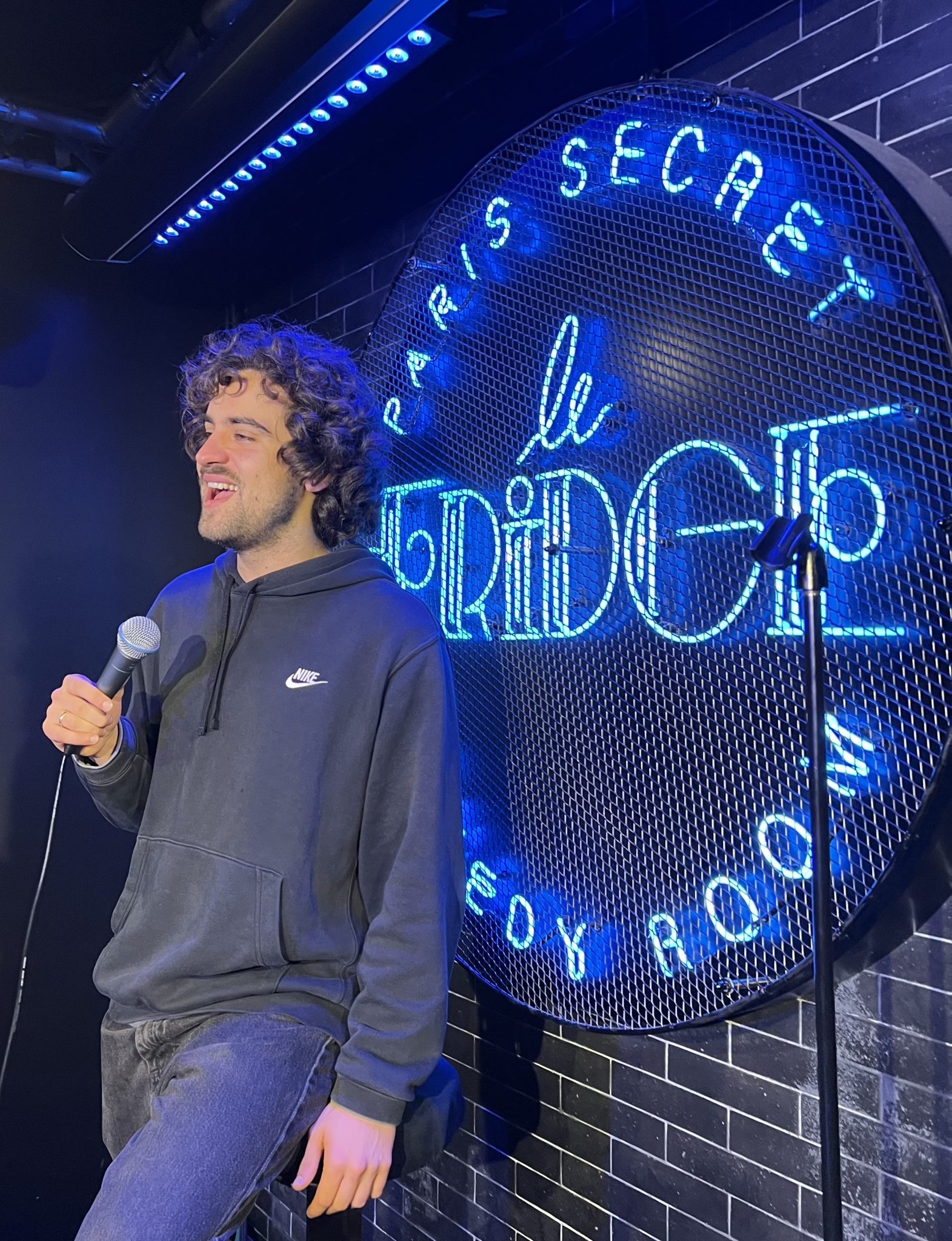 Tom Baldetti – Fridge Comedy Club
